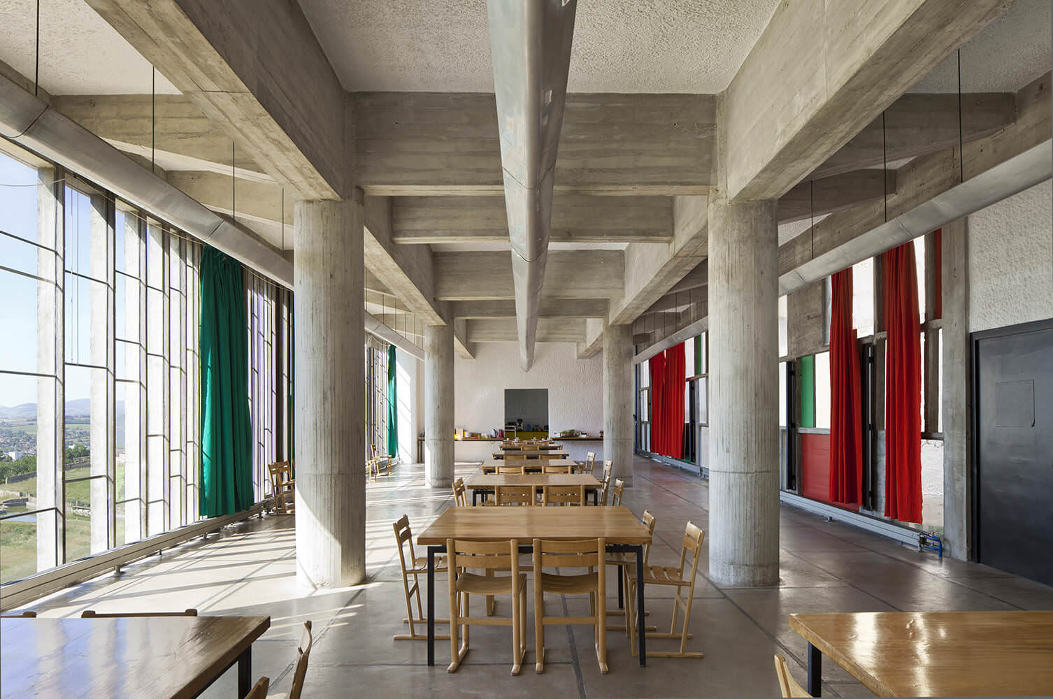 Couvent Sainte-Marie de la Tourette - Le Corbusier - World Heritage